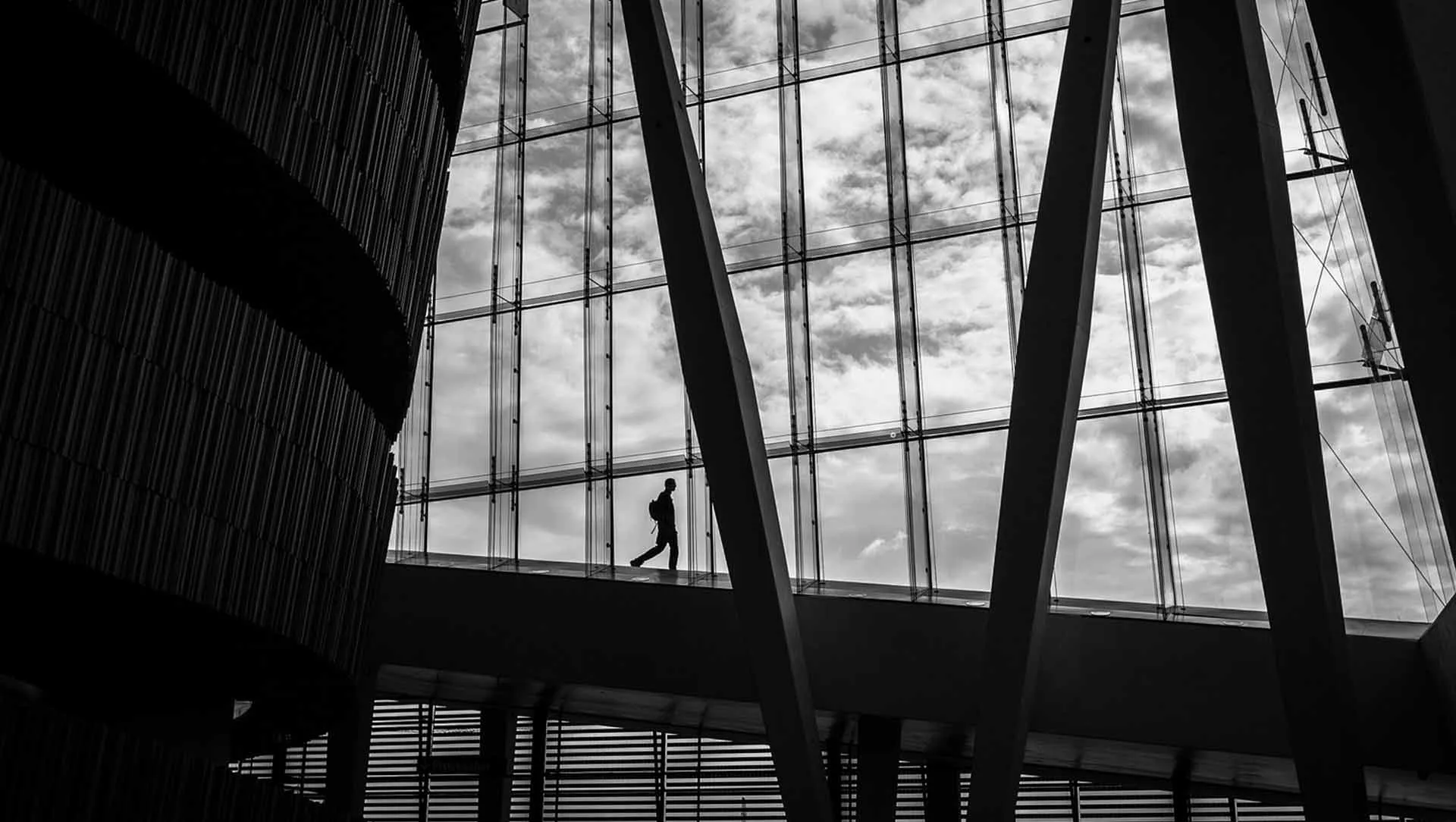 Support at different Stages of the Customer Journey - Userlane